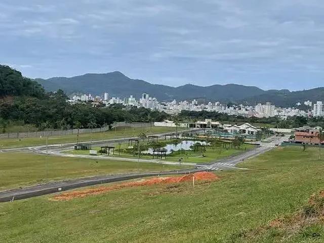 Terreno / Lote para Venda em Camboriú/SC Centro