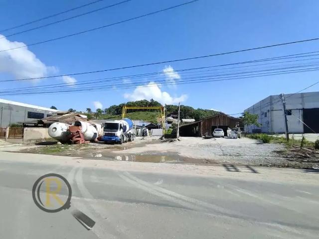 Terreno / Lote para Venda em Camboriú/SC Rio do Meio