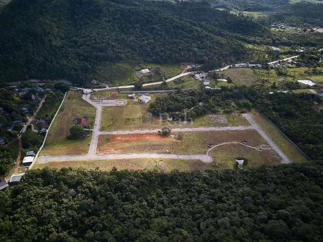 Terreno / Lote para Venda em Camboriú/SC Rio do Meio