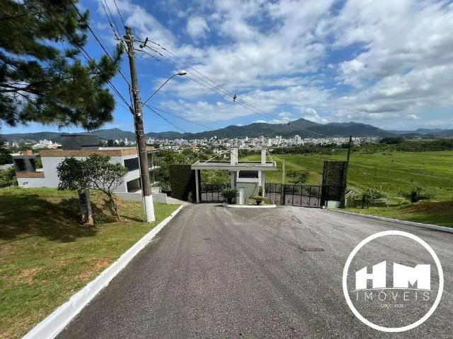 Terreno / Lote para Venda em Camboriú/SC Rio do Meio