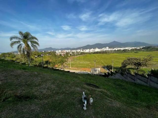 Terreno / Lote para Venda em Camboriú/SC Rio do Meio