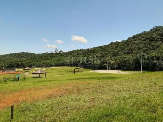 Terreno / Lote para Venda em Camboriú/SC Rio Pequeno