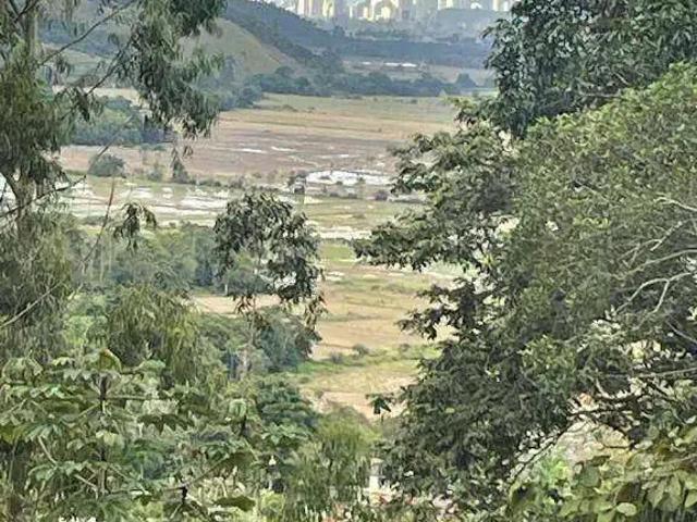 Terreno / Lote para Venda em Camboriú/SC Rio Pequeno