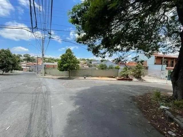 Terreno / Lote para Venda em Campinas/SP Parque São Quirino