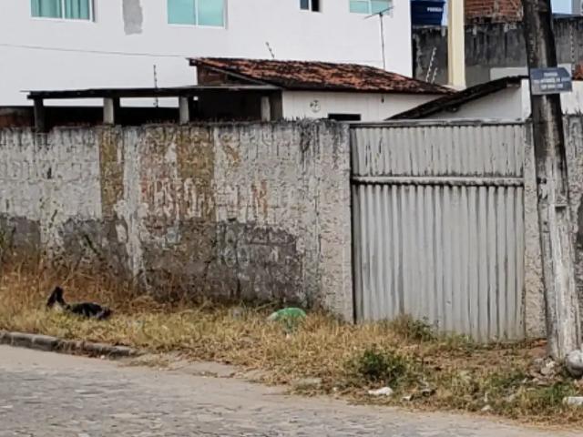 Terreno / Lote para Venda em Cabedelo/PB Poço