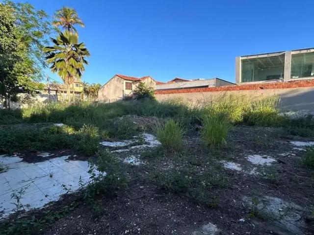 Terreno / Lote para Venda em Cabo Frio/RJ Palmeiras