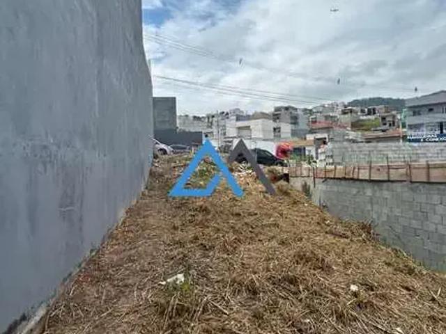 Terreno / Lote para Venda em Caieiras/SP Laranjeiras