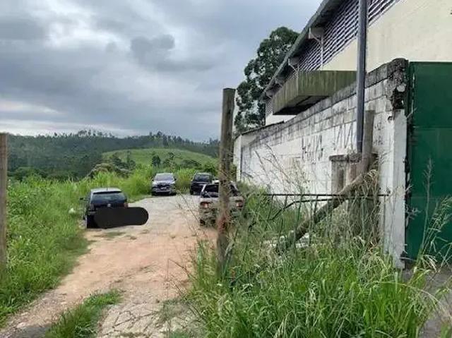 Terreno / Lote para Venda em Cajamar/SP Guaturinho