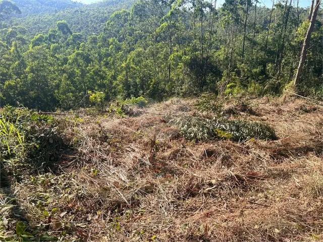 Terreno / Lote para Venda em Cajamar/SP Jordanésia