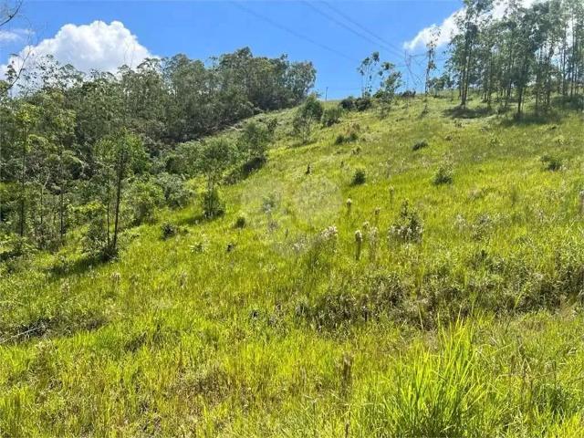 Terreno / Lote para Venda em Cajamar/SP Jordanésia