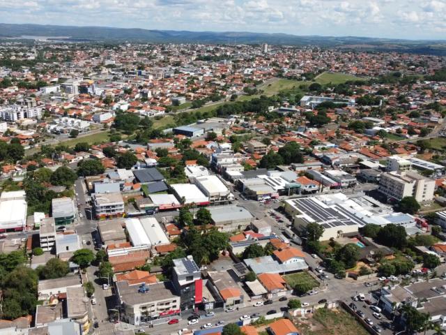Terreno / Lote para Venda em Caldas Novas/GO Centro