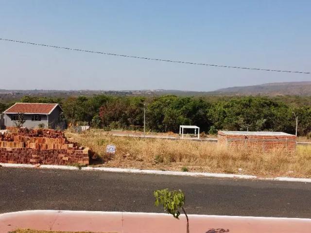 Terreno / Lote para Venda em Caldas Novas/GO Jardim dos Ipês
