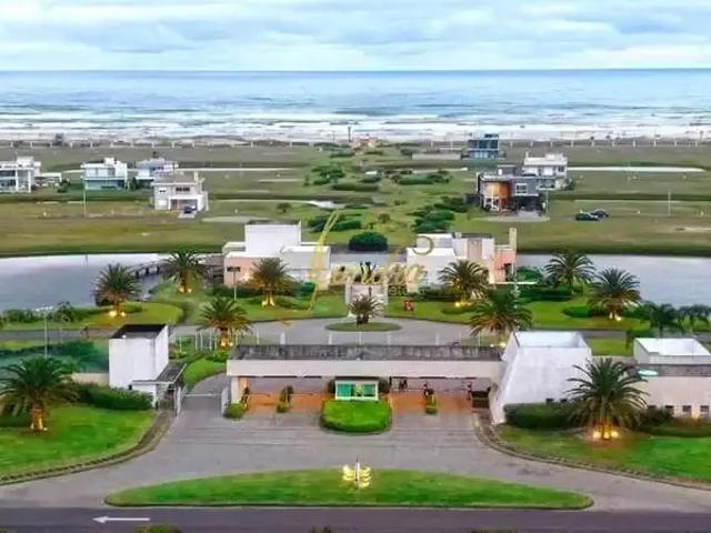 Terreno / Lote para Venda em Capão da Canoa/RS Centro