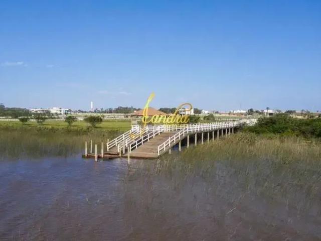 Terreno / Lote para Venda em Capão da Canoa/RS Parque Antártica