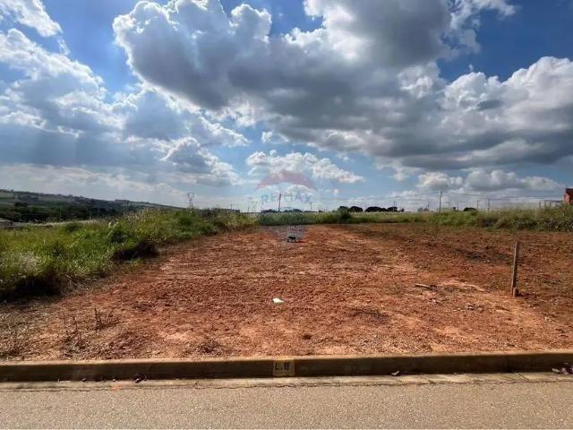 Terreno / Lote para Venda em Capela do Alto/SP Centro