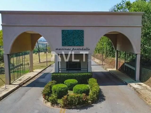 Terreno / Lote para Venda em Capitólio/MG Centro