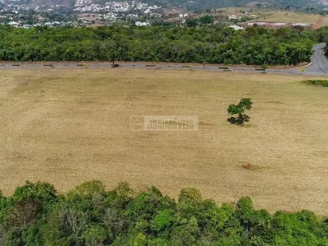 Terreno / Lote para Venda em Capitólio/MG Centro