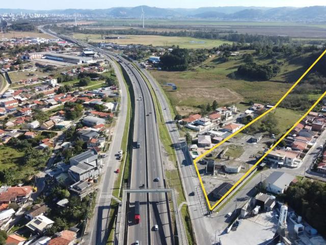 Terreno / Lote para Venda em Capivari de Baixo/SC Vila Flor