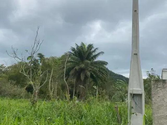 Terreno / Lote para Venda em Caraguatatuba/SP Capricórnio I