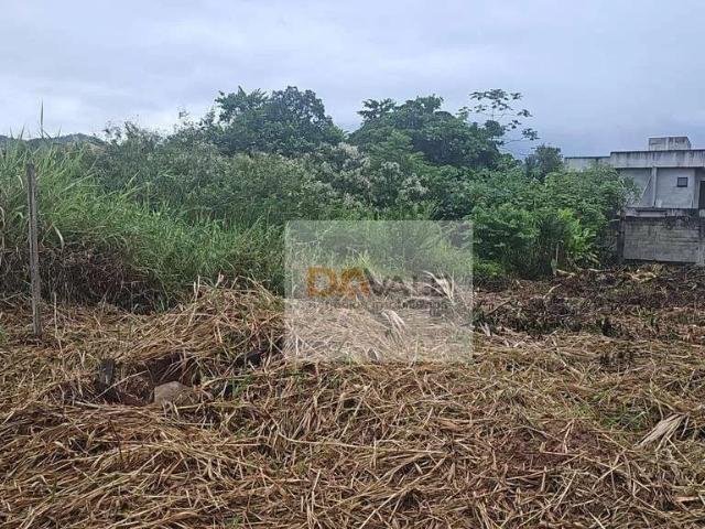Terreno / Lote para Venda em Caraguatatuba/SP Capricórnio II