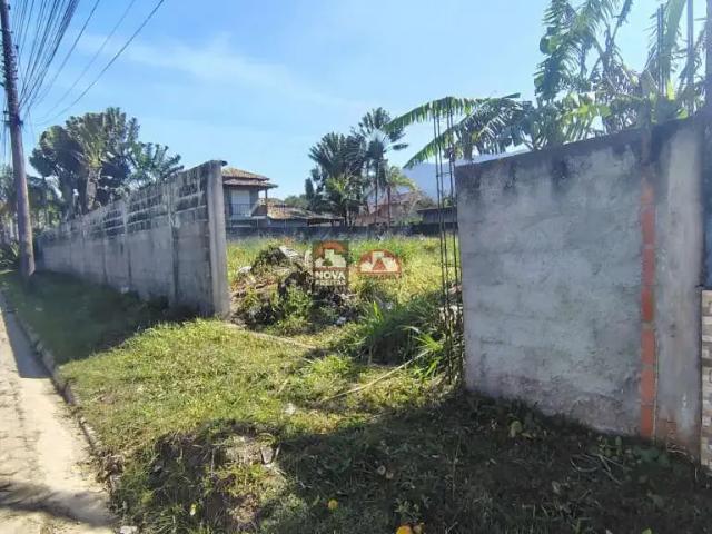 Terreno / Lote para Venda em Caraguatatuba/SP Capricórnio II