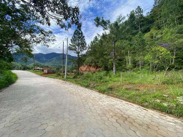 Terreno / Lote para Venda em Caraguatatuba/SP Capricórnio III