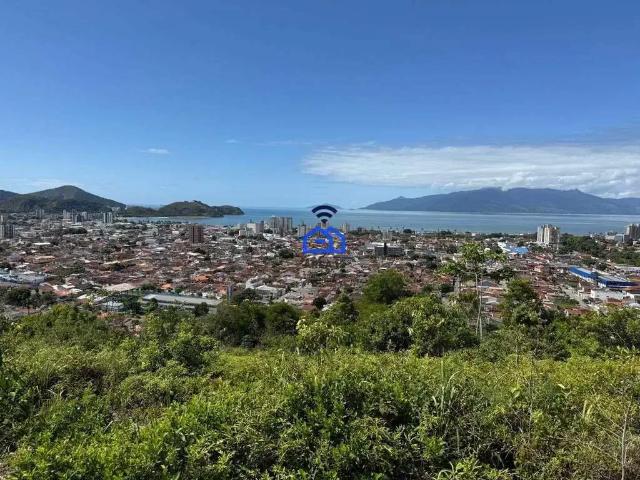Terreno / Lote para Venda em Caraguatatuba/SP Caputera