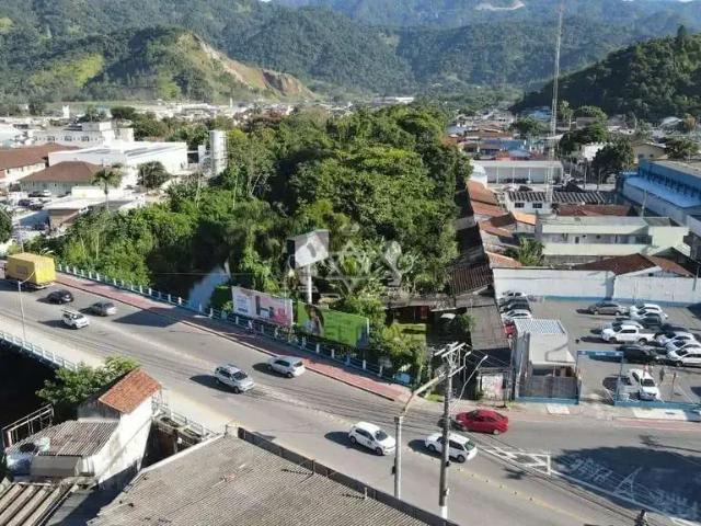 Terreno / Lote para Venda em Caraguatatuba/SP Centro