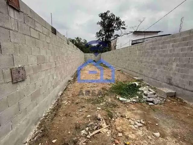 Terreno / Lote para Venda em Caraguatatuba/SP Balneário dos Golfinhos