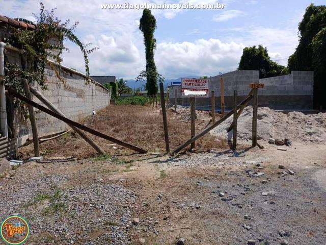 Terreno / Lote para Venda em Caraguatatuba/SP Balneário dos Golfinhos