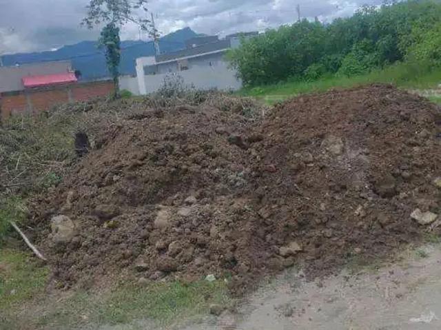 Terreno / Lote para Venda em Caraguatatuba/SP Balneário dos Golfinhos