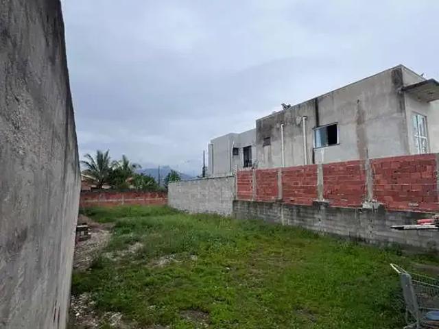 Terreno / Lote para Venda em Caraguatatuba/SP Balneário dos Golfinhos