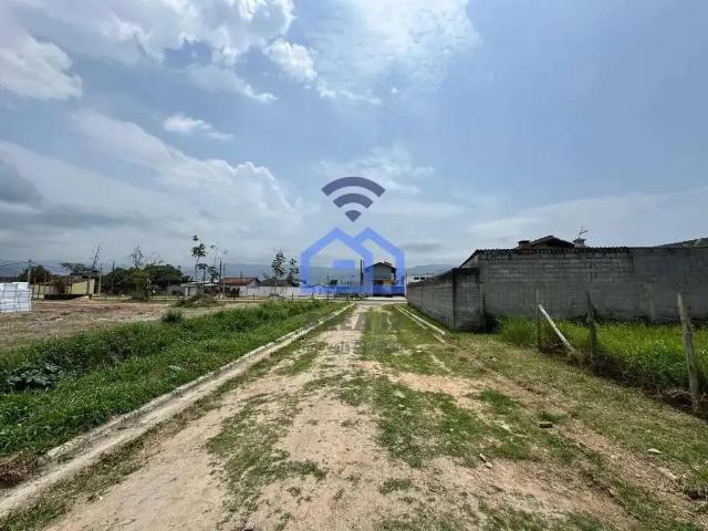 Terreno / Lote para Venda em Caraguatatuba/SP Balneário dos Golfinhos