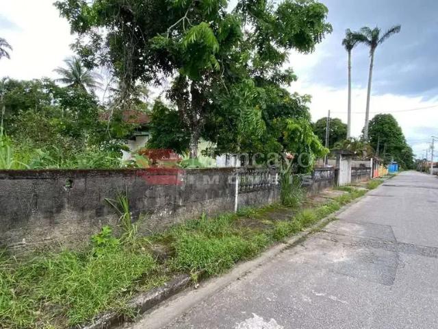 Terreno / Lote para Venda em Caraguatatuba/SP Getuba