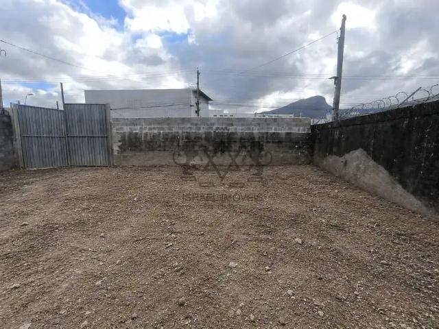 Terreno / Lote para Venda em Caraguatatuba/SP Indaiá