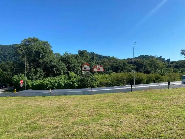 Terreno / Lote para Venda em Caraguatatuba/SP Jardim Tarumãs