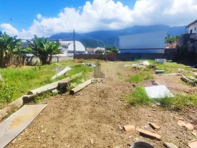Terreno / Lote para Venda em Caraguatatuba/SP Massaguaçu