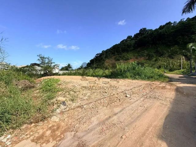 Terreno / Lote para Venda em Caraguatatuba/SP Massaguaçu