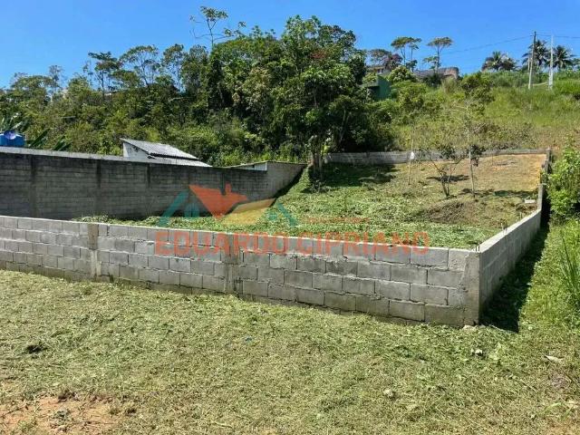 Terreno / Lote para Venda em Caraguatatuba/SP Massaguaçu