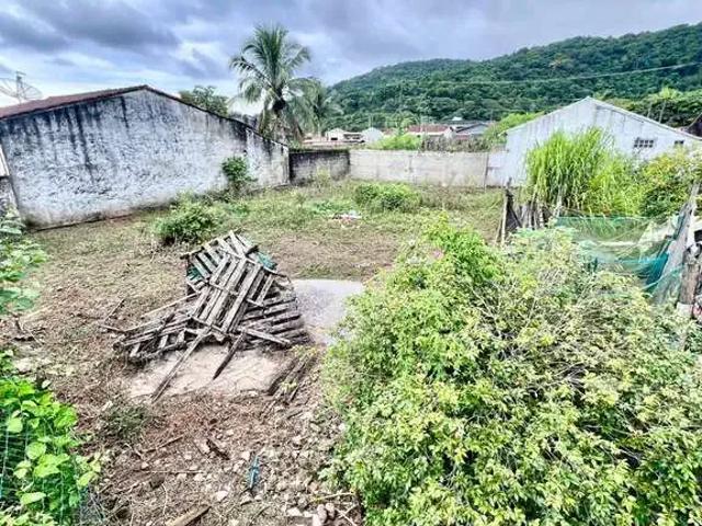 Terreno / Lote para Venda em Caraguatatuba/SP Massaguaçu