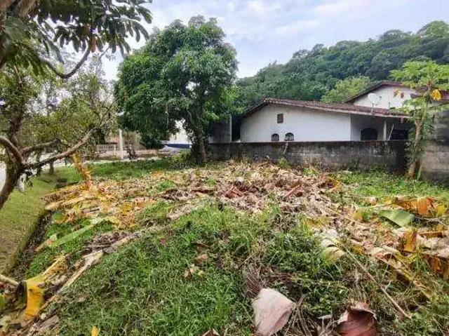 Terreno / Lote para Venda em Caraguatatuba/SP Massaguaçu