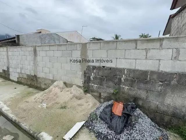 Terreno / Lote para Venda em Caraguatatuba/SP Massaguaçu