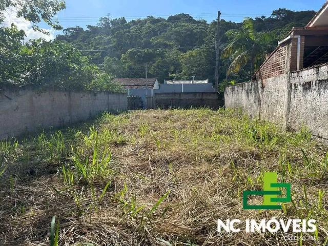 Terreno / Lote para Venda em Caraguatatuba/SP Massaguaçu