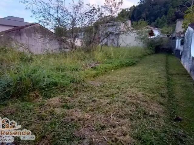 Terreno / Lote para Venda em Caraguatatuba/SP Massaguaçu
