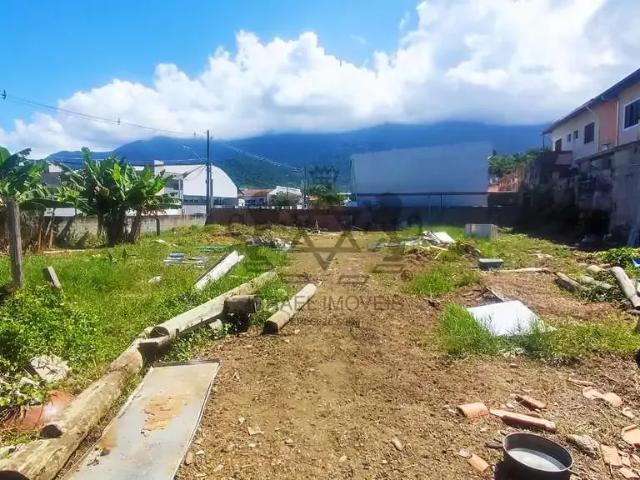 Terreno / Lote para Venda em Caraguatatuba/SP Massaguaçu