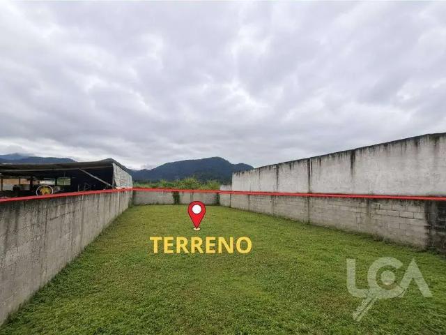 Terreno / Lote para Venda em Caraguatatuba/SP Pegorelli