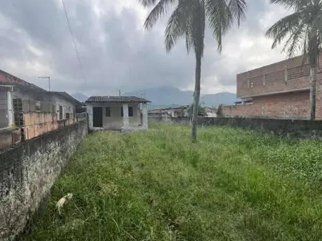 Terreno / Lote para Venda em Caraguatatuba/SP Pegorelli