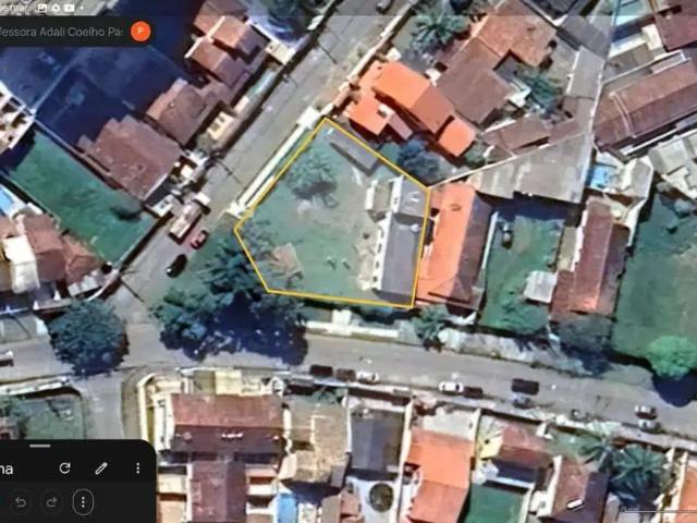 Terreno / Lote para Venda em Caraguatatuba/SP Prainha