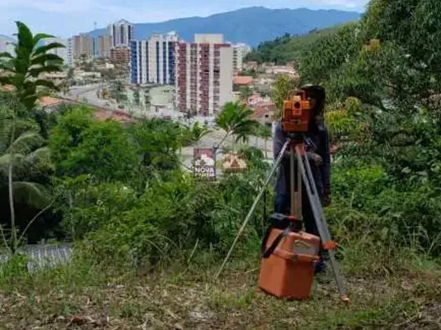 Terreno / Lote para Venda em Caraguatatuba/SP Prainha