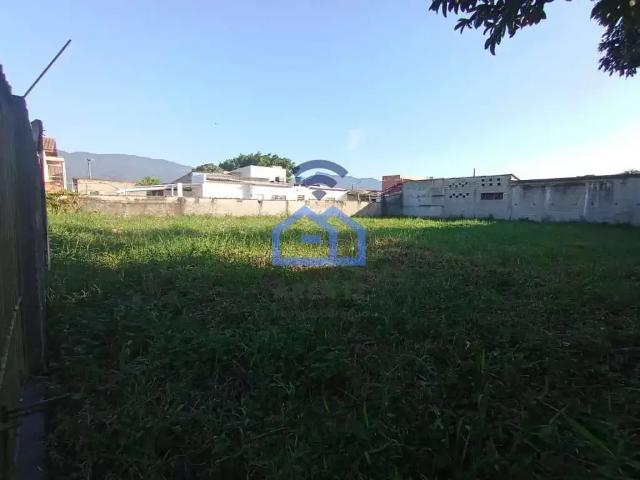 Terreno / Lote para Venda em Caraguatatuba/SP Travessão